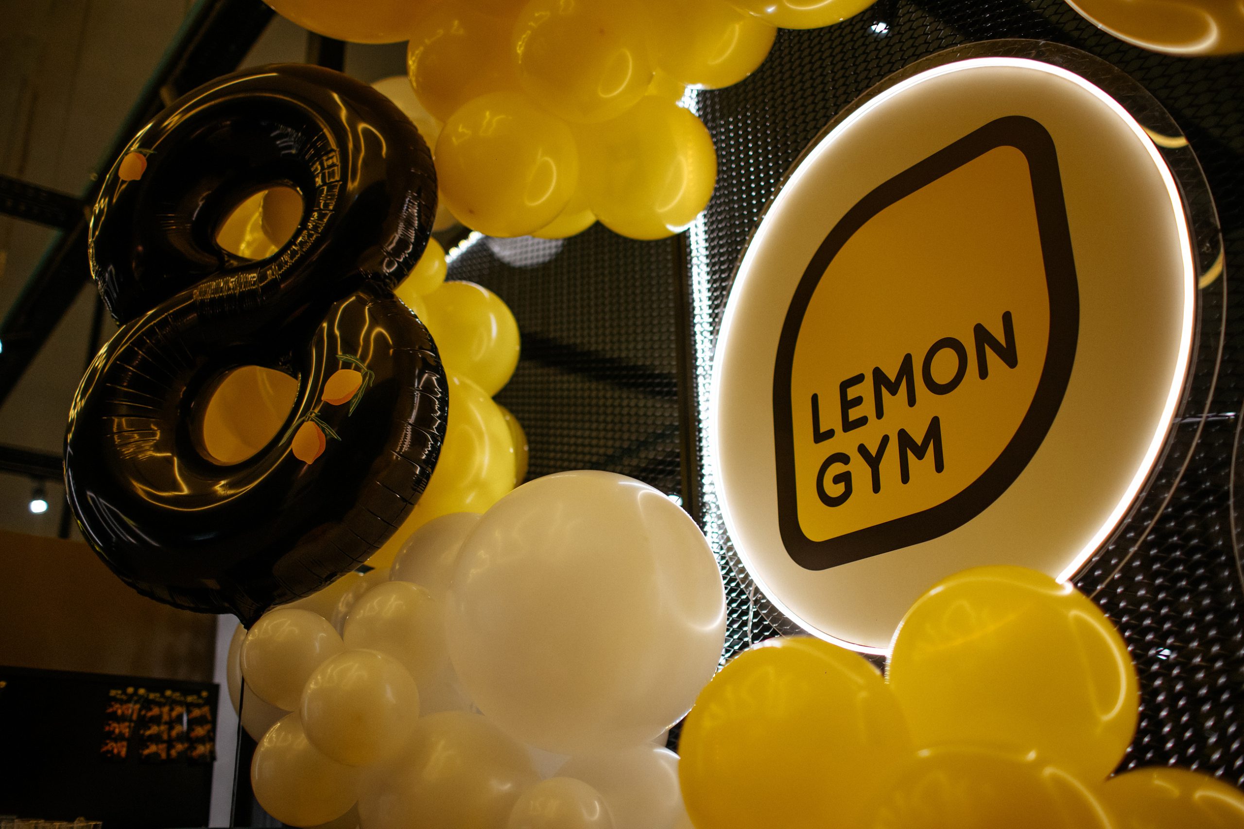 Latvijā tikai aptuveni 7% iedzīvotāju apmeklē fitnesa zāles, kamēr ...